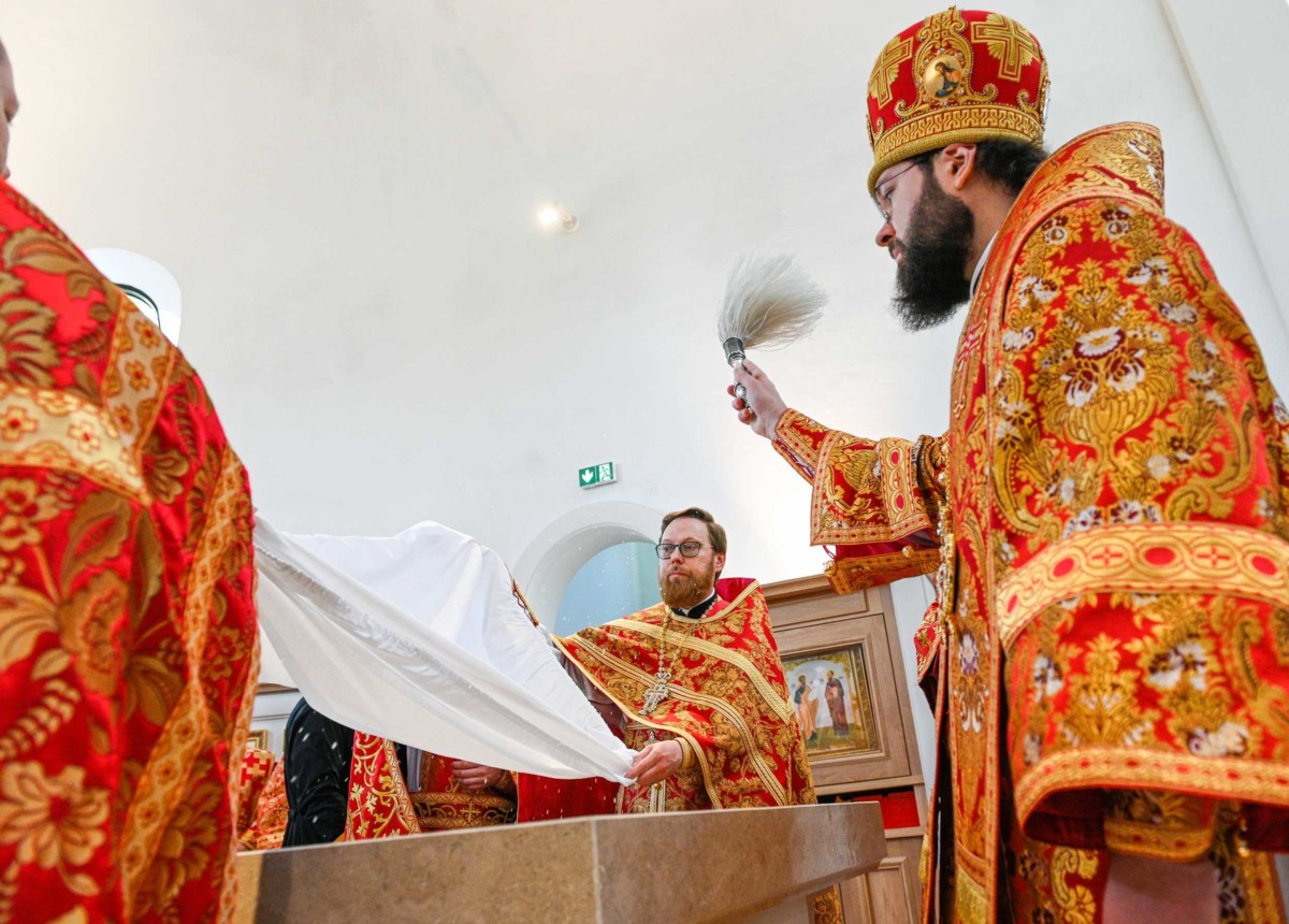 Patriarhul Rusiei a sfinţit Biserica „Tuturor Sfinţilor” din Strasbourg ...